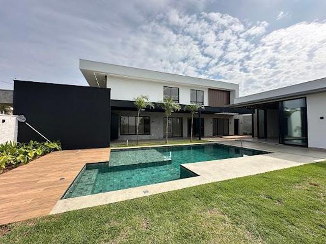 Casa com 4 quartos à venda, 445 m² por R$ 4.990.000 Condomínio Estância Hipica Nova Odessa/SP