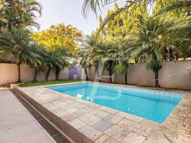 Casa com 4 quartos à venda, 450 m² por R$ 3.900.000 Residencial 18 Do Forte Santana de Parnaíba/
