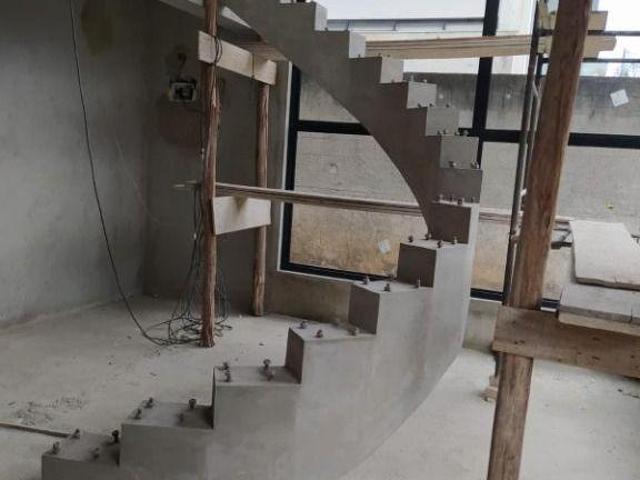 Casa com 4 quartos à venda, 470 m² por R$ 1.200.000 Caputera Arujá/SP
