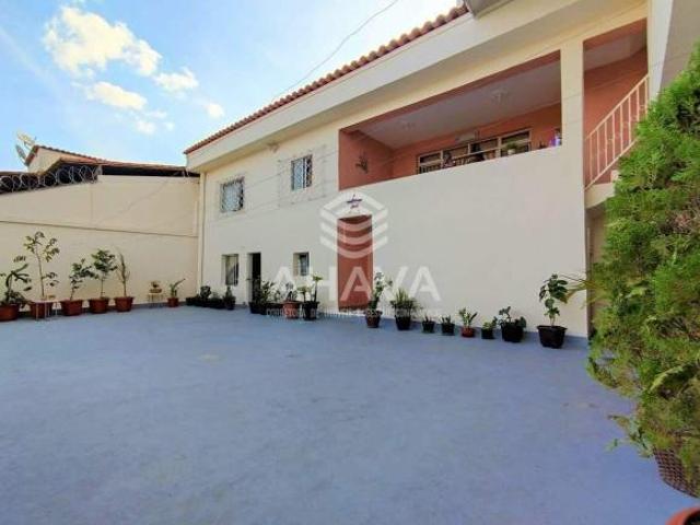 Casa com 4 Quartos à Venda, 480m²