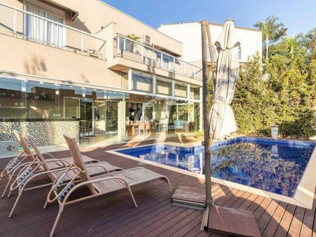 Casa com 4 quartos à venda, 485 m² por R$ 6.900.000 Tamboré Santana de Parnaíba/SP