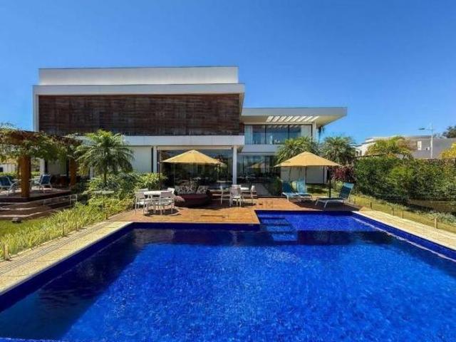 Casa com 4 quartos à venda, 577 m² Condomínio Saint Patrick Sorocaba/SP