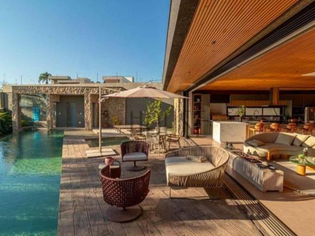 Casa com 4 quartos à venda, 595 m² Alphaville Nova Esplanada Votorantim/SP