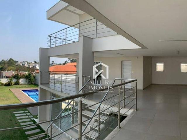 Casa com 4 quartos à venda, 815 m² por R$ 4.400.000 Urbanova São José dos Campos/SP