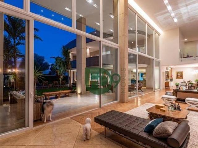 Casa com 4 quartos à venda, 1200 m² por R$ 9.850.000 Condomínio Terras di Siena Santa Bárbara D&apos