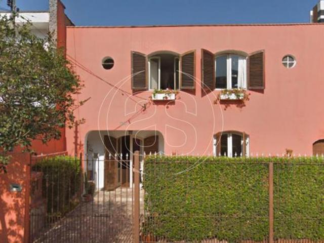 Casa com 4 Quartos à venda
