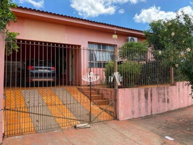 Casa com 4 Quartos à venda, 149 m² por R$ 490.000 Centro Londrina/PR