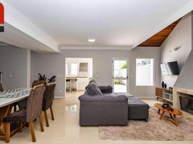 Casa com 4 quartos à venda, 156 m² por R$ 1.600.000 Orleans Curitiba/PR