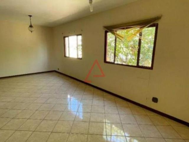 Casa com 4 Quartos à venda, 178m² por R$480.000,00, Antares, Londrina PR