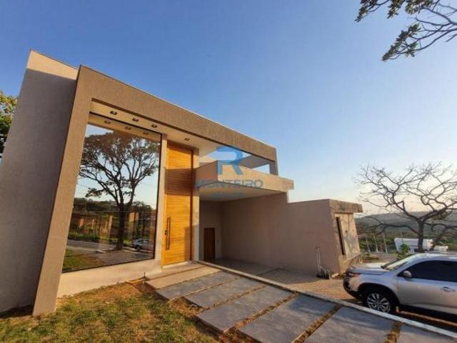Casa com 4 quartos à Venda, 1.000m² Lagoa Santa