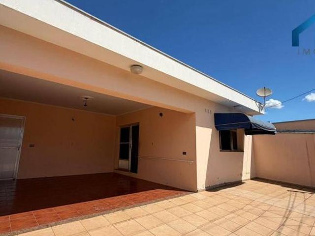 Casa com 4 quartos à venda, 200 m² por R$ 750.000 Vila Teixeira Salto/SP