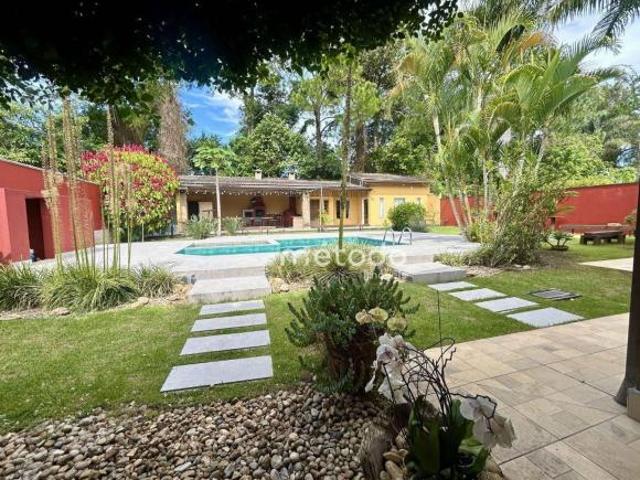 Casa com 4 quartos à venda, 200 m² por R$ 1.630.000 Condomínio Residencial Ponte de Pedra Guarar