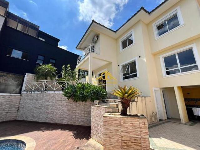 Casa com 4 quartos à venda, 201 m² por R$ 1.700.000 Granja Viana São Paulo II Cotia/SP