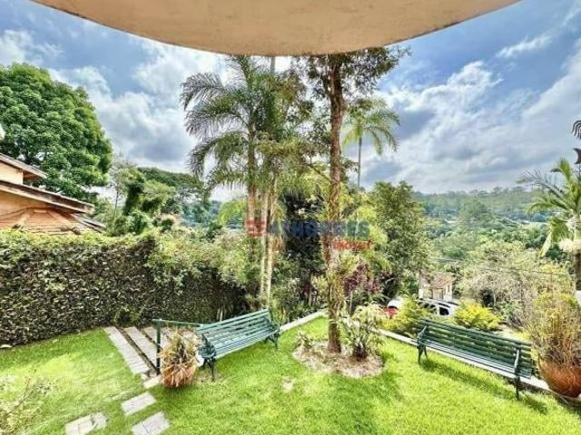 Casa com 4 quartos à venda, 218 m² por R$ 1.493.000 Vila Santo Antônio Cotia/SP