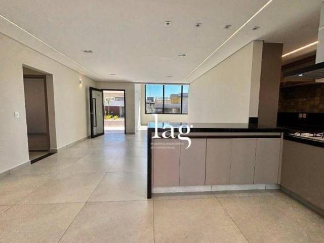 Casa com 4 quartos à venda, 230 m² Alphaville Nova Esplanada Votorantim/SP