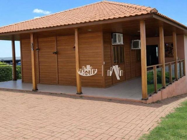 Casa com 4 quartos à venda, 230 m² por R$ 1.200.000 Estância Punta Del Leste Sertaneja/PR