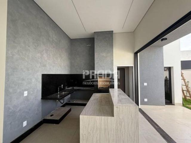 Casa com 4 quartos à venda, 233 m² Condomínio Arts Uberlândia/MG