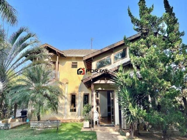 Casa com 4 quartos à venda, 240 m² Granja Viana Carapicuíba/SP