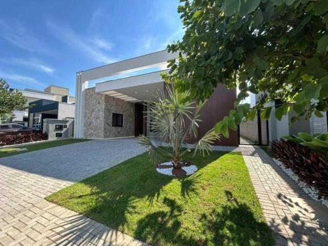 Casa com 4 quartos à venda, 243 m² por R$ 2.499.000 Alphaville Nova Esplanada Votorantim/SP
