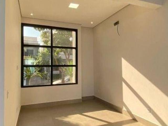 Casa com 4 quartos à venda, 245 m² por R$ 1.949.990 Residencial Club Portinari Parque Brasil 500