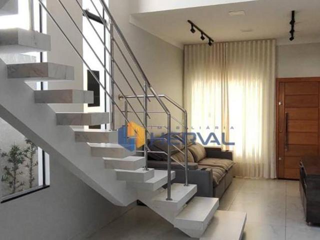 Casa com 4 quartos à venda, 255 m² por R$ 1.270.000 Parque das Grevíleas Maringá/PR