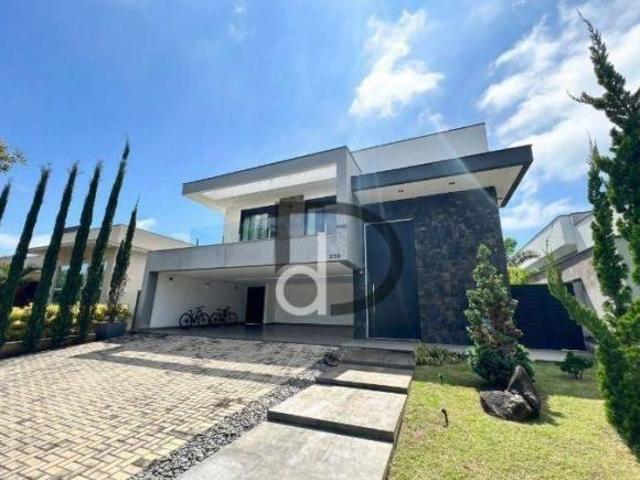 Casa com 4 quartos à venda, 273 m² por R$ 2.890.000 Fazenda Santa Isabel Louveira/SP