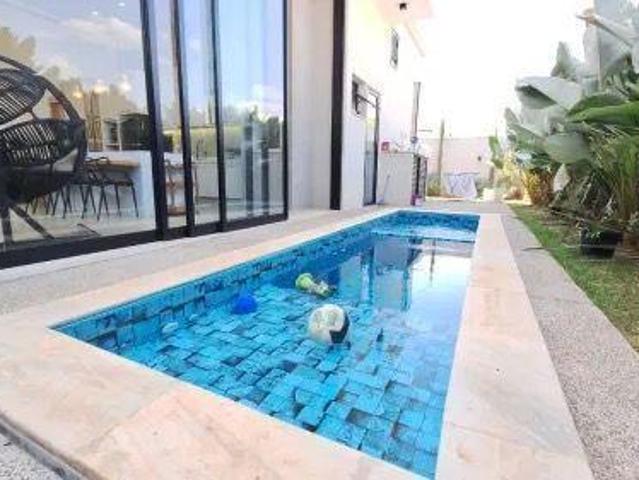 Casa com 4 quartos à venda, 280 m² po000 Granja Marileusa Uberlândia/MG