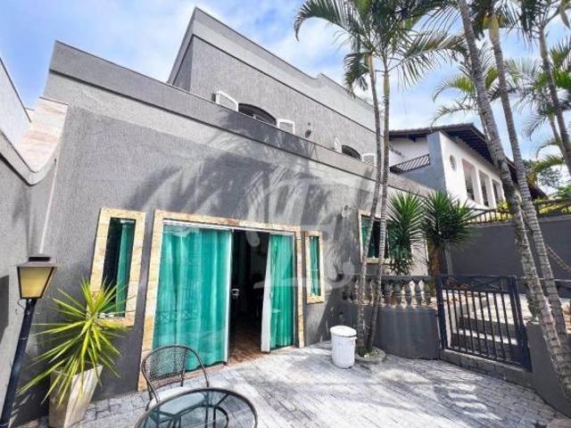 Casa com 4 quartos à venda, 283 m² por R$ 1.450.000 Jardim Guapira São Paulo/SP