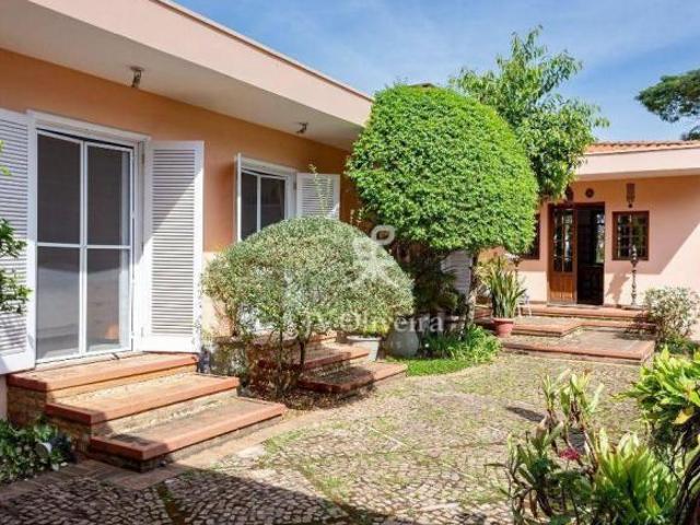 Casa com 4 Quartos à venda, 288 m² por R$ 4.100.000 Jardim Leonor São Paulo/SP