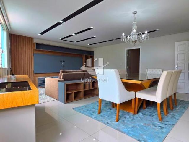 Casa com 4 quartos à venda, 300 m² por 1,450.000 Passos Juiz de Fora/MG
