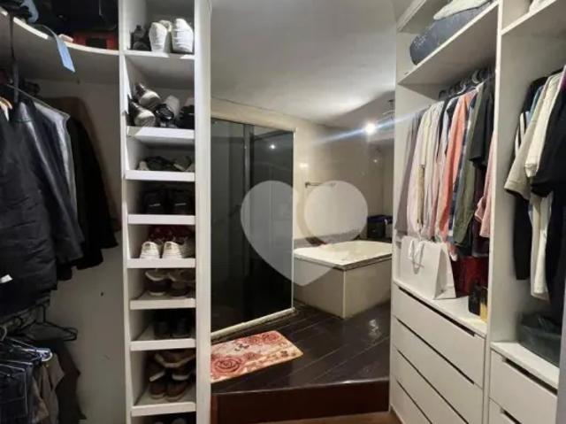 Casa com 4 Quartos à venda, 300 m² por R$ 1.500.000 Freguesia de Jacarepaguá Rio de Janeiro/RJ