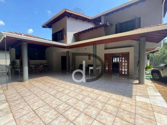 Casa com 4 quartos à venda, 304 m² por R$ 1.870.000 Condomínio Chácara Flora Valinhos/SP