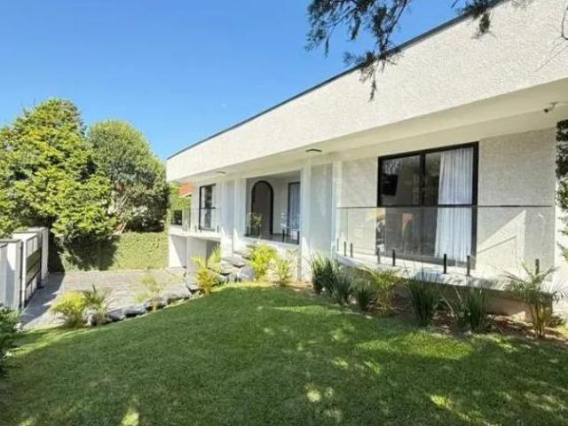 Casa com 4 Quartos à venda, 319m² Pilarzinho