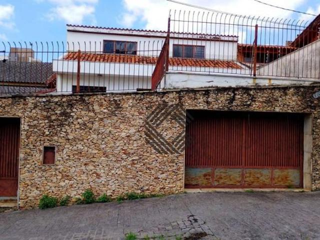 Casa com 4 quartos à venda, 340 m² por R$ 980.000 Vila Independência Sorocaba/SP