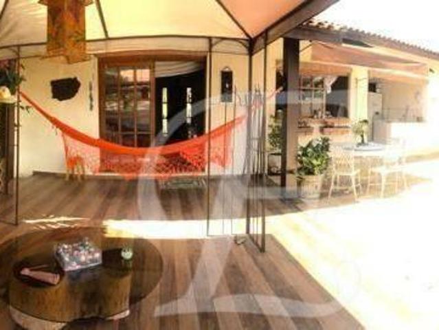 Casa com 4 quartos à venda, 340 m² por R$ 1.800.000 Granja Viana Nova Higienópolis Jandira/SP