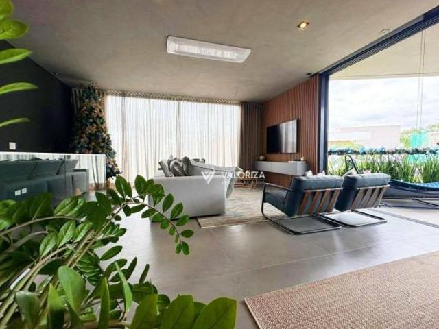 Casa com 4 quartos à venda, 340 m² por R$ 3.900.000 Alphaville Nova Esplanada Votorantim/SP