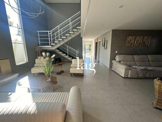 Casa com 4 quartos à venda, 351 m² Condomínio Mont Blanc Sorocaba/SP