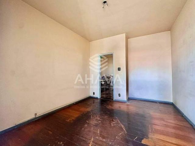 Casa com 4 Quartos à Venda, 360m², Planalto, próximo à Avenida Cristiano Guimarães