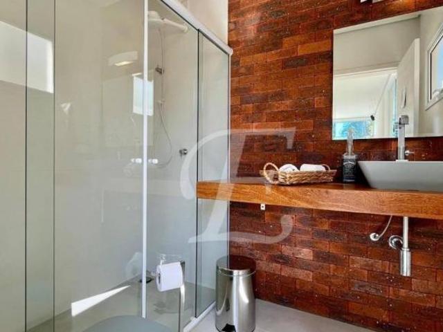 Casa com 4 quartos à venda, 380 m² por R$ 2.700.000 Reserva Santa Maria Jandira/SP