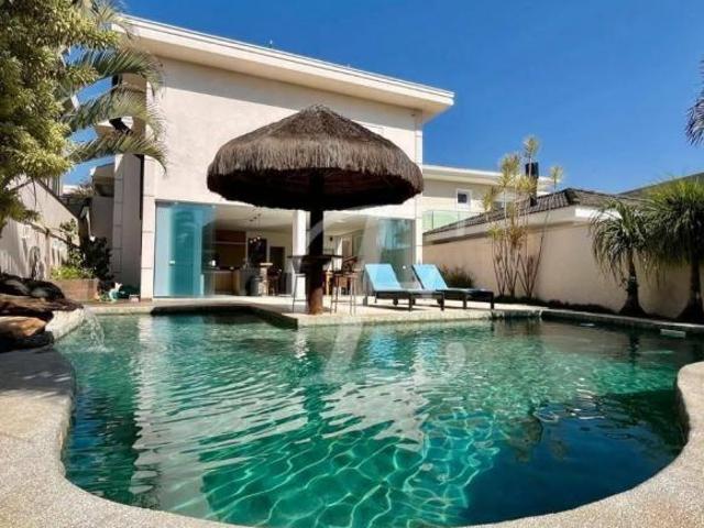 Casa com 4 quartos à venda, 380 m² por R$ 2.700.000 Reserva Santa Maria Jandira/SP