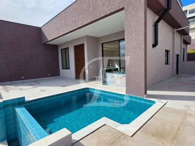 Casa com 4 quartos à venda, 384 m² por R$ 3.200.000 Jardim do Golf I Jandira/SP