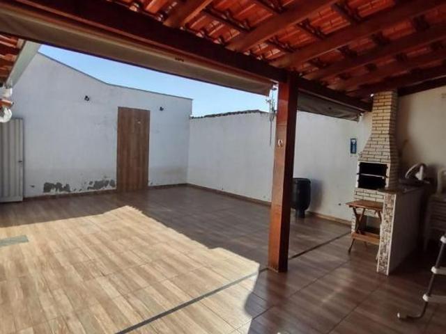 Casa com 4 quartos à venda, bairro Jardim Brasília Uberlândia/MG