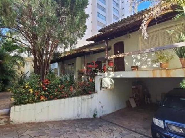 Casa com 4 quartos à venda, Bairro Saraiva Uberlândia/MG