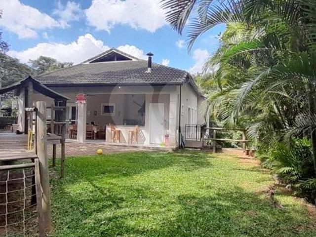 Casa com 4 quartos à venda em Tarumã SP