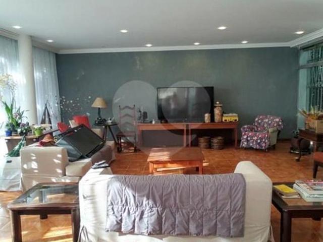 Casa com 4 quartos à venda em Vila Mariana SP