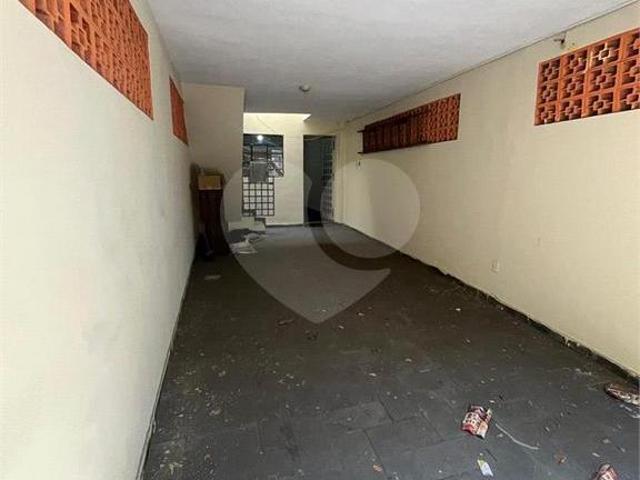 Casa com 4 quartos à venda em Vila Nhocune SP