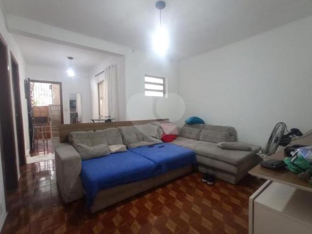 Casa com 4 quartos à venda em Vila nivi SP
