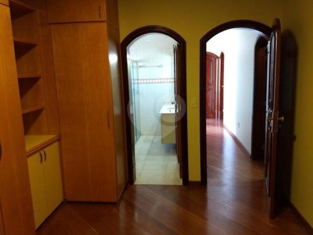 Casa com 4 quartos à venda em Vila albertina SP