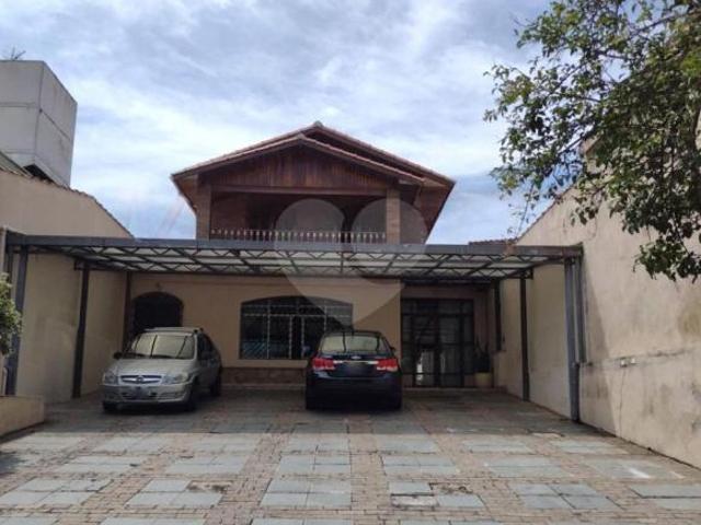 Casa com 4 quartos à venda em Vila albertina SP