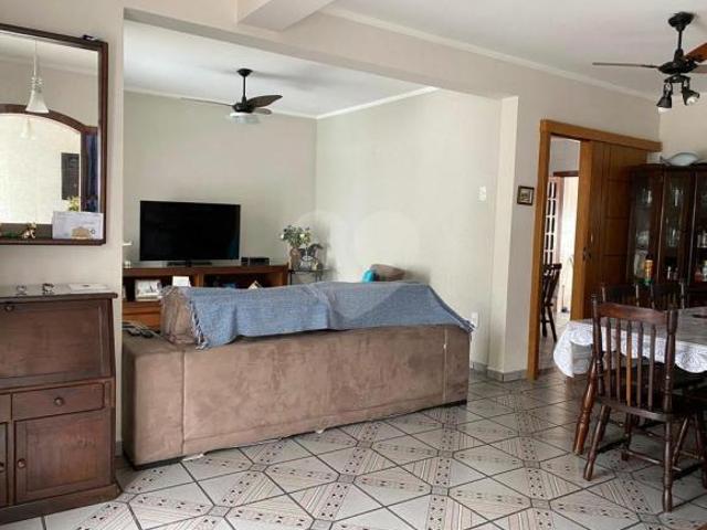 Casa com 4 quartos à venda em Vila Belmiro SP